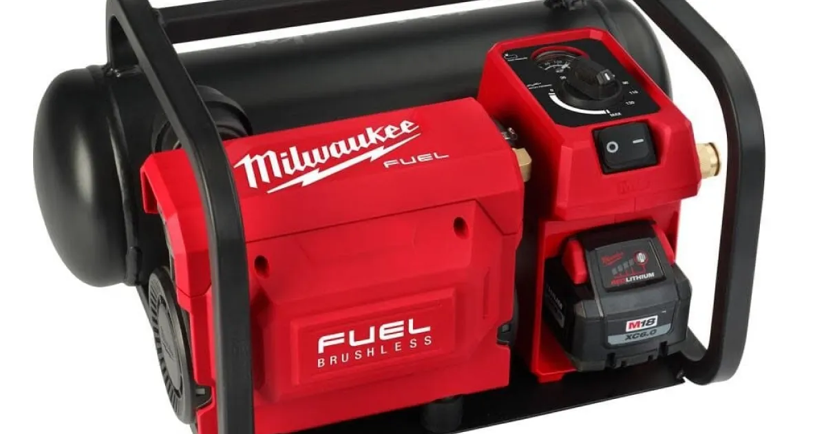 Milwaukee M18 FUEL 2 Gallon Compact Quiet Compressor (Bare Tool)